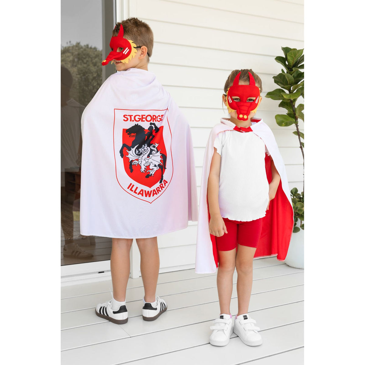 DRAGONS MINI MASCOT CAPE – The Big Outlet Store